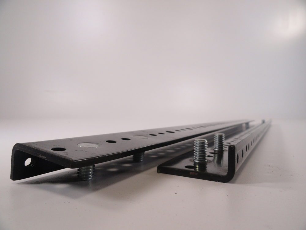 Middle Atlantic Products MMR-RR16 16-Space Rails for MMR Series - Max ...