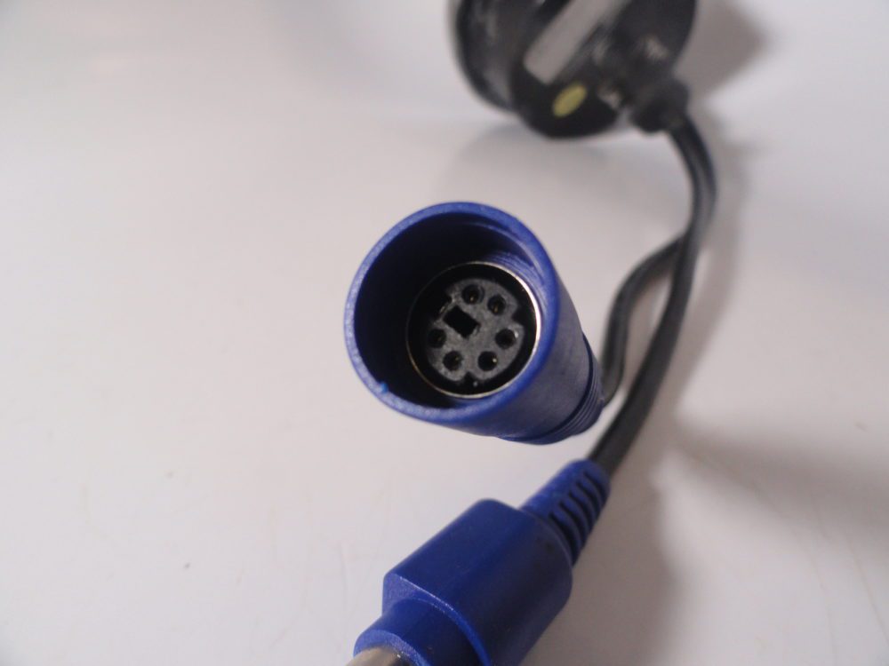 Fusion MS-WR600 Marine Wired Remote - Free US Shipping - Max Marine ...