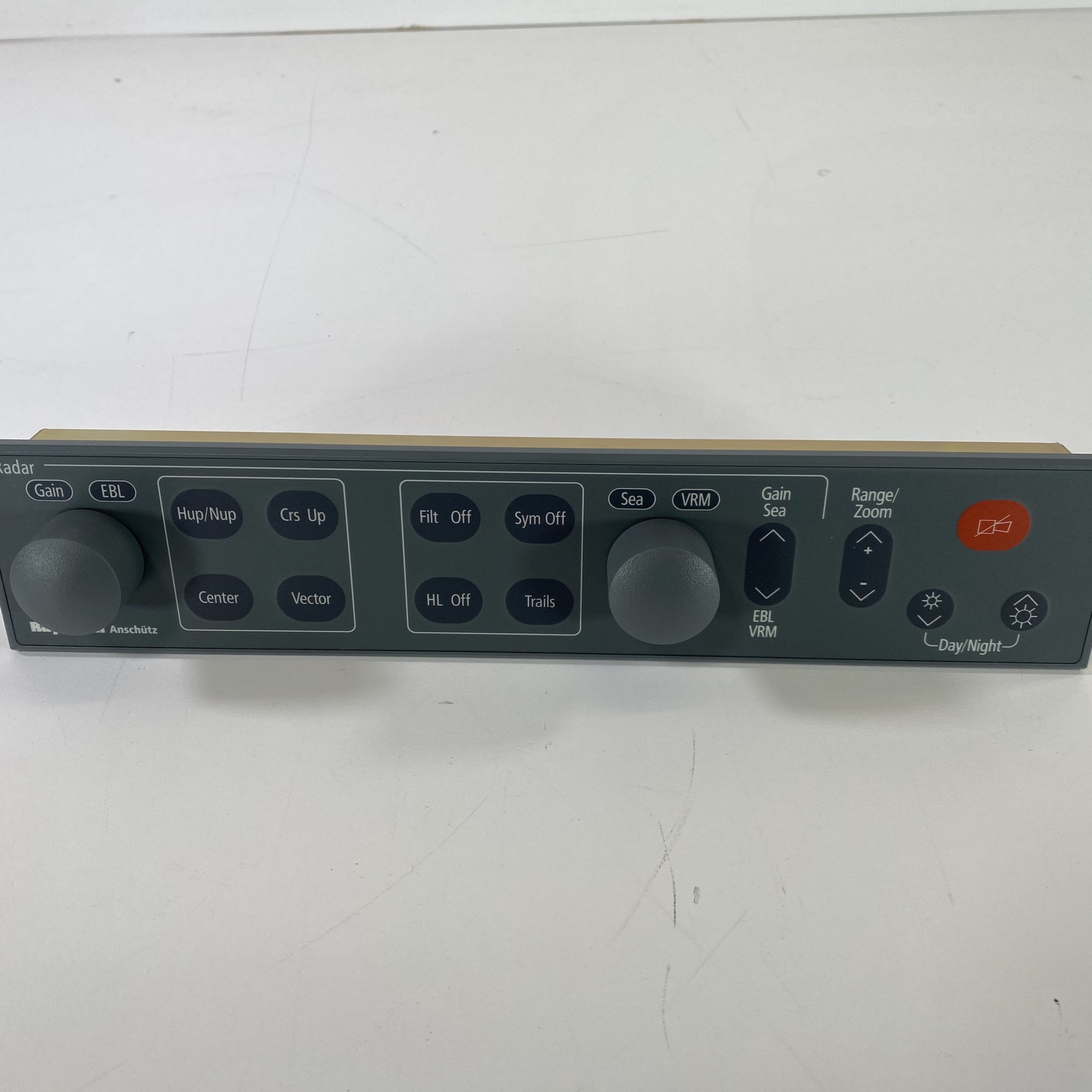 Raytheon Anschutz Commercial Radar Operator Panel