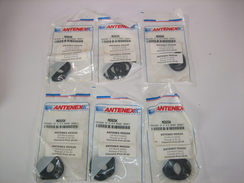 Antenex / Laird NEW LOT OF 36 3/4 Antenna Mount Rubber Weather Seals ...