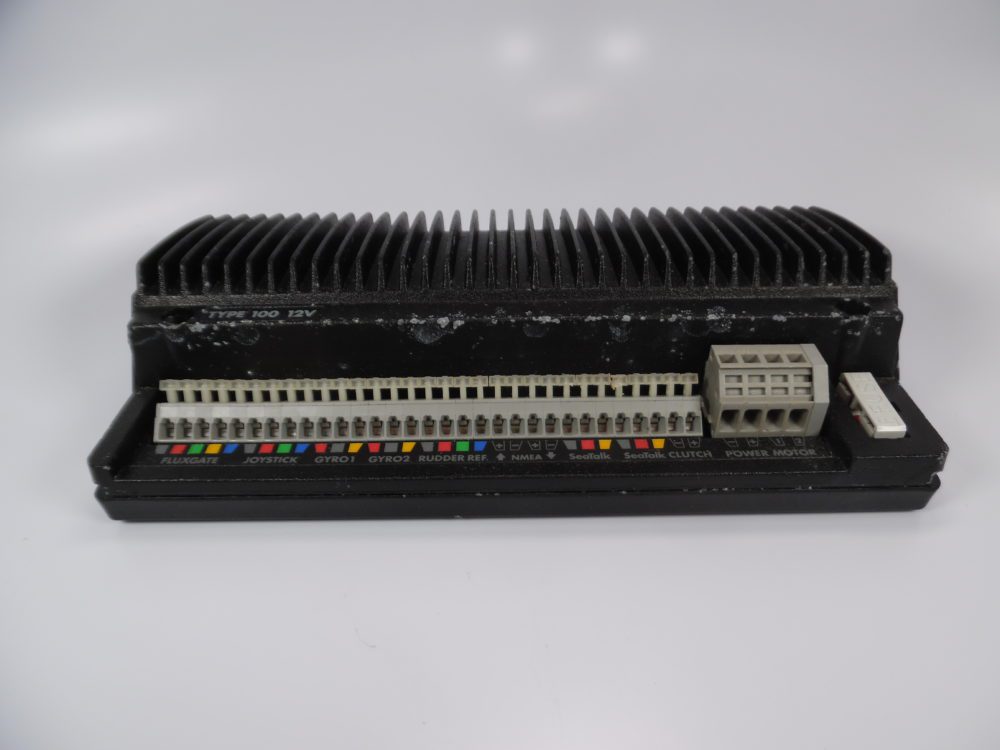 Raymarine/Raytheon/Autohelm/TYPE 100 - AUTOPILOT COURSE COMPUTER 12V ...