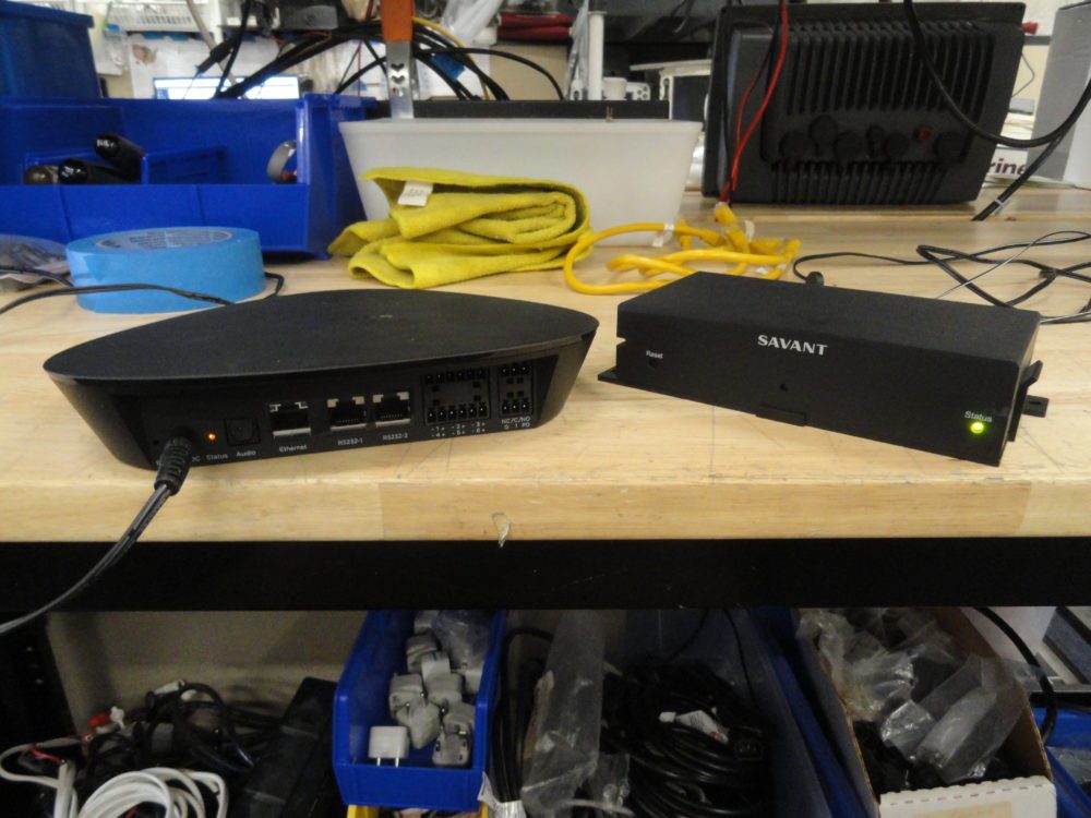 Savant SHC-2000 Smart Host with SSC-0012-00 Smart Control - Max Marine ...