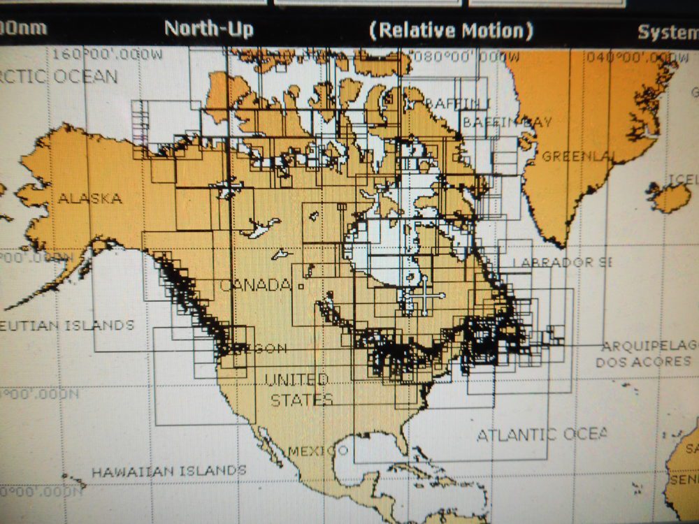 Navionics Canada & SE Alaska - Gold CF/2XG 2GB CF Chart Card - Great ...