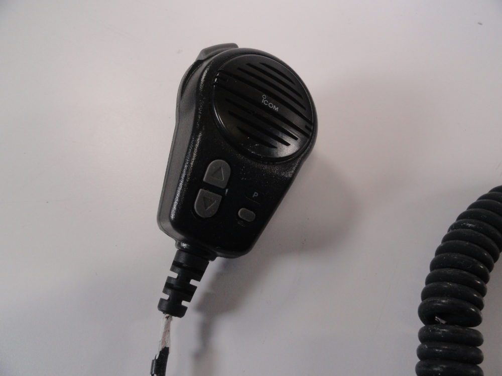 ICOM IC-M802 Single Side Band Radio and 2 Automatic Tuners - Parts Lot ...