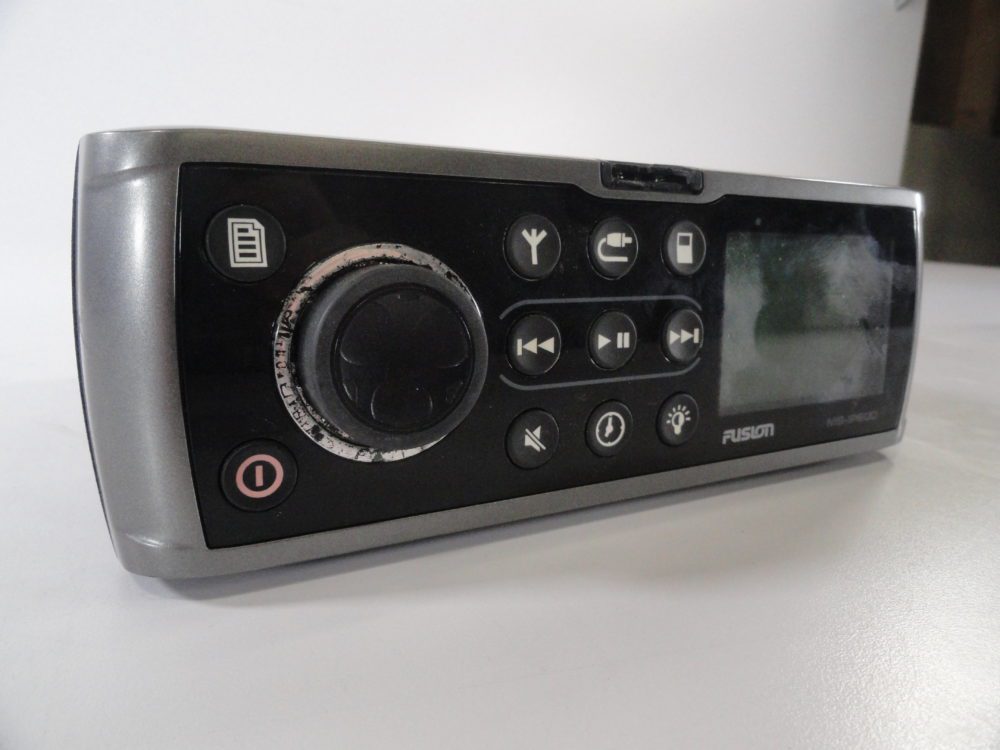 Fusion MS-IP600 Marine Stereo w/ iPod Dock - Free US Shipping - Max ...