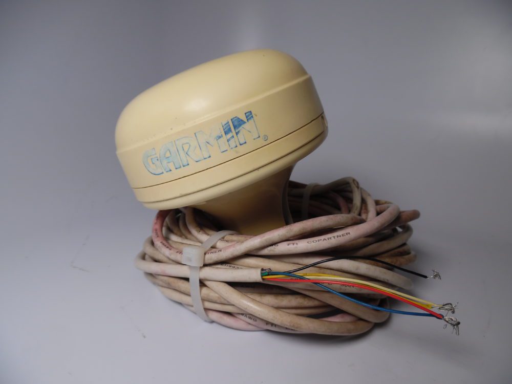 Garmin GPS17-HVS GPS Antenna w/ 20' Cable - Tested Working - Max Marine ...