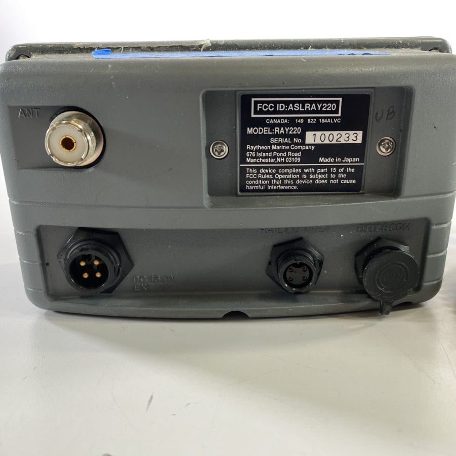 Raytheon Ray220 VHF Hailer w/ Microphone Marine Radio - Fully Tested ...