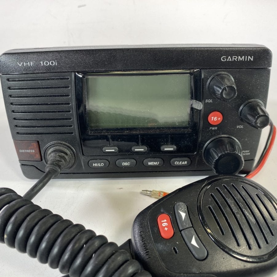 Garmin VHF 100 Marine Radio Transceiver - TESTED - WORKING NO MMSI ...