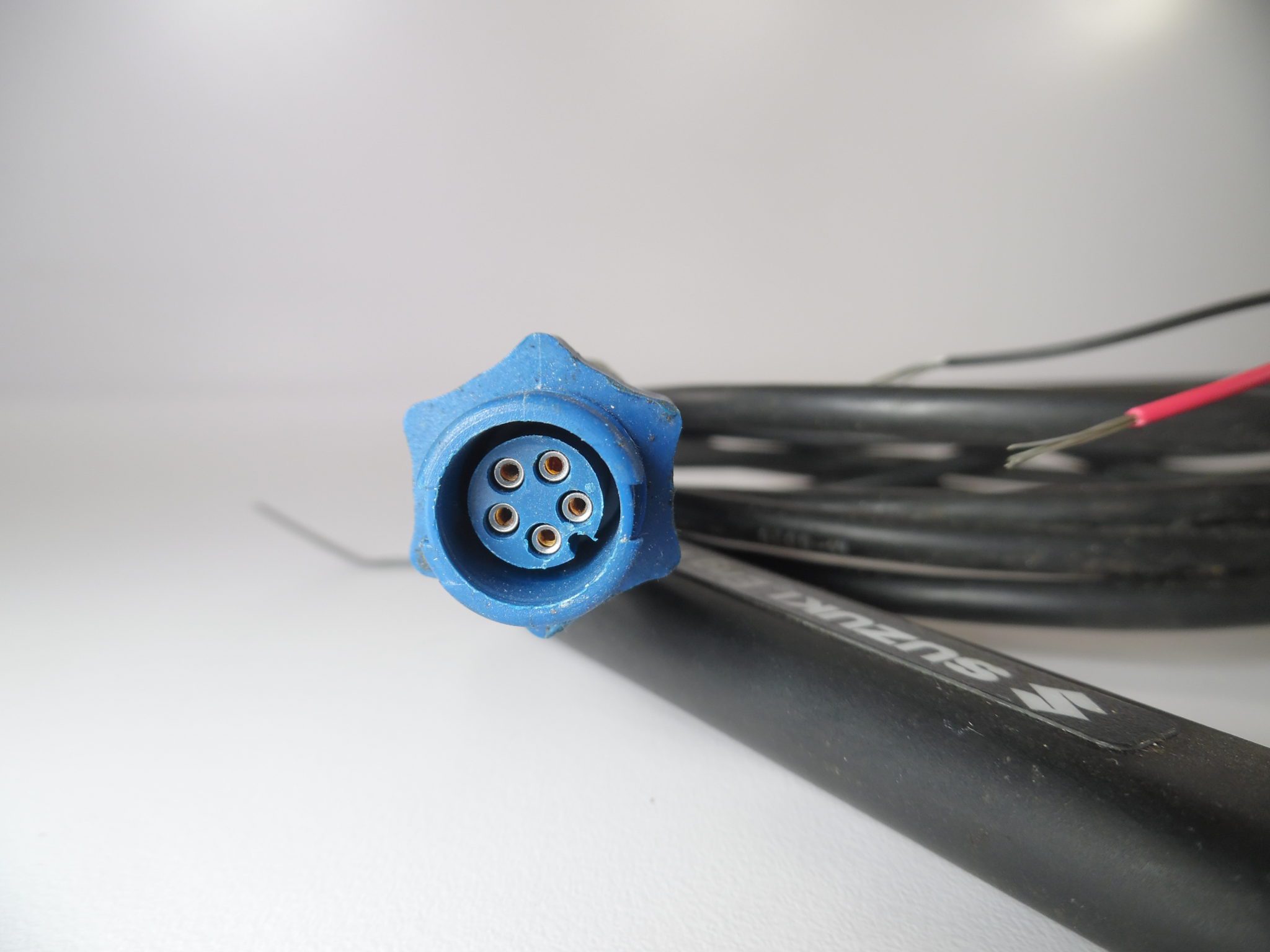 GENUINE SUZUKI 990C0 ENGINE INTERFACE CABLE - Good Condition - Max ...