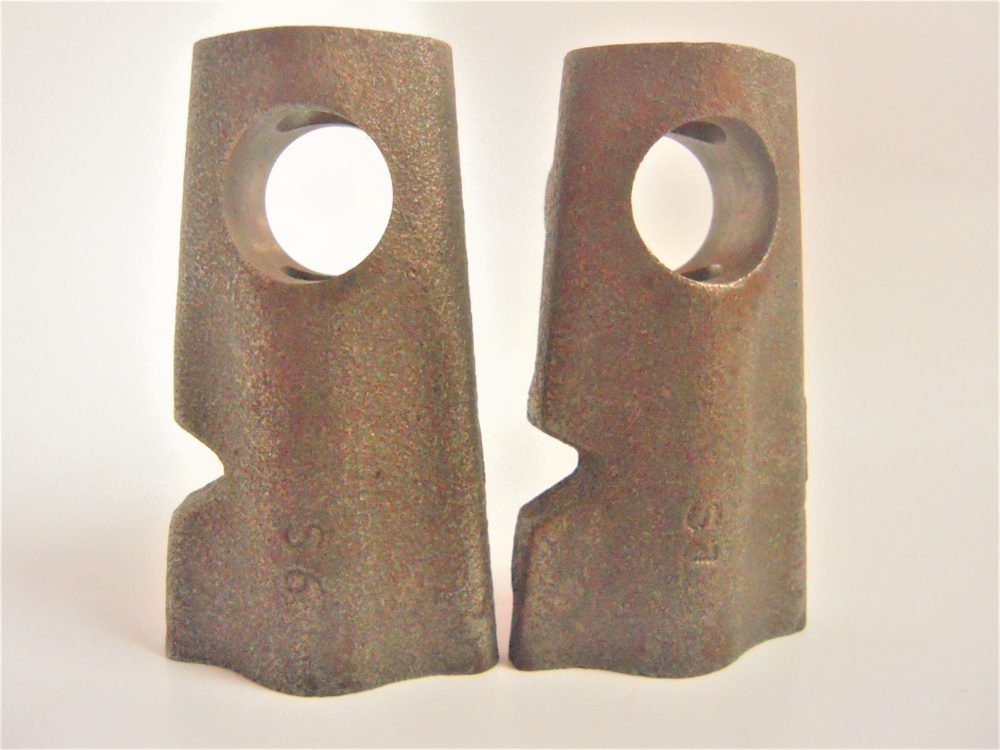 Detroit Diesel 5103903 Rocker Arm Shaft Bracket Pair *NEW OLD STOCK*OEM ...