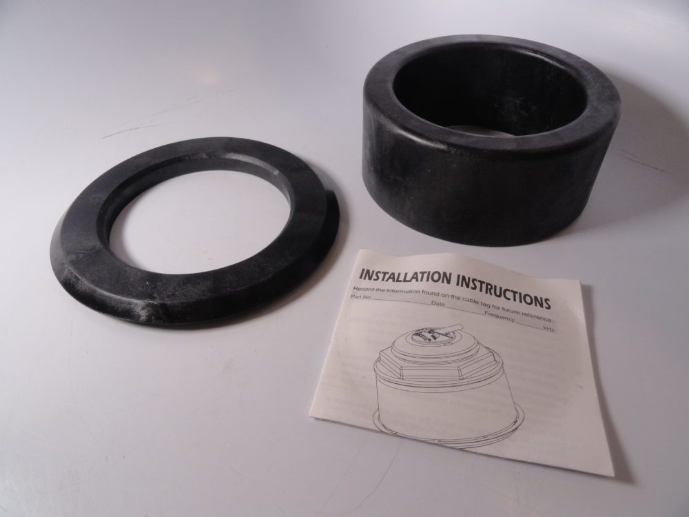 Airmar 20-618-01 Hull Spacer Installation Kit for SS164 - Max Marine ...