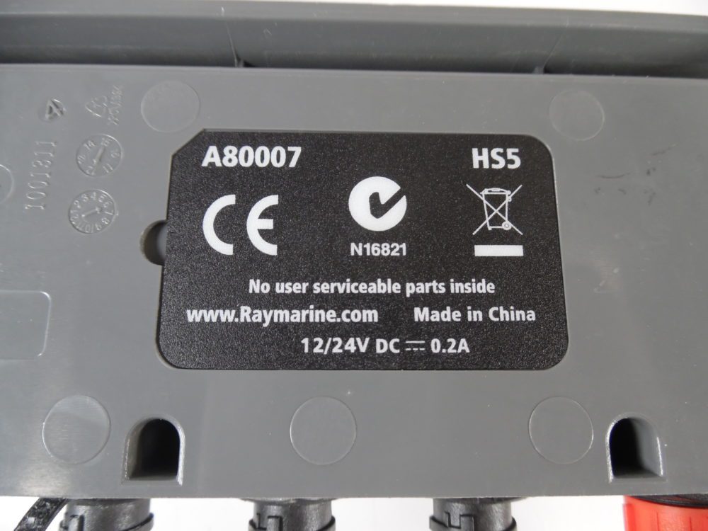 Raymarine HS5 Raynet Network Switch - A80007 - Great Cond 90 Day Warr ...