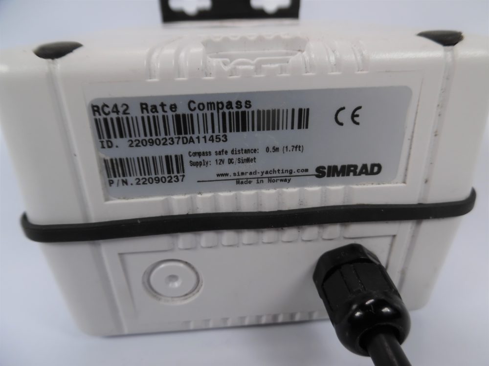 Simrad RC42 Rate Compass NMEA2000 Heading Sensor - 22090237 BENCH ...