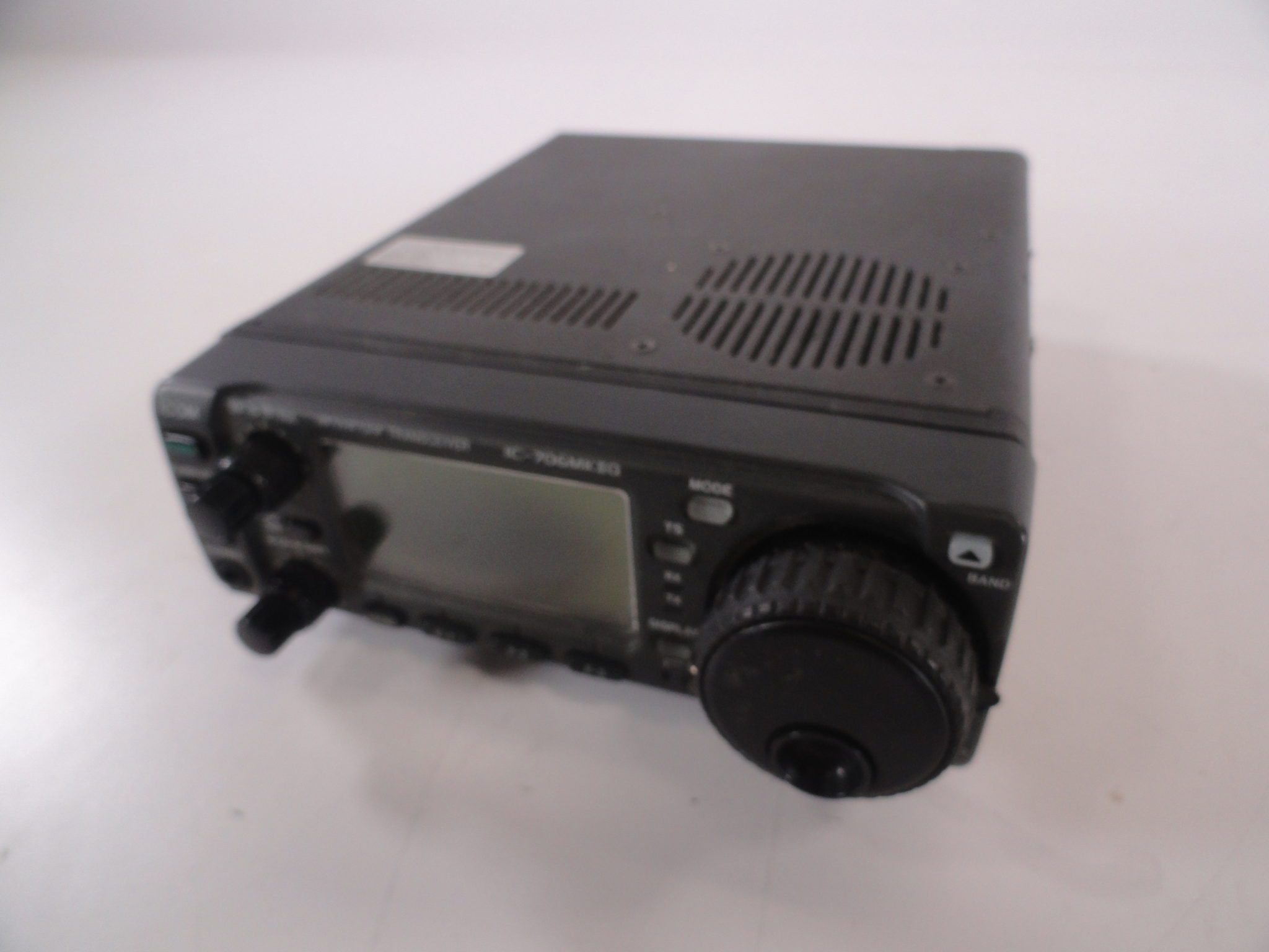 Icom IC-706MKIIG Dual Single Side Band Radios w/ AT-120 AT-140 Tuners ...