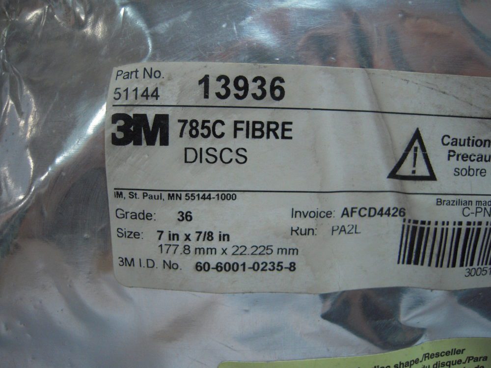 3M *NEW* 51144 13936 785C Fibre Disc Roll 7x 7/8in 36 Grit *25 DISCS ...