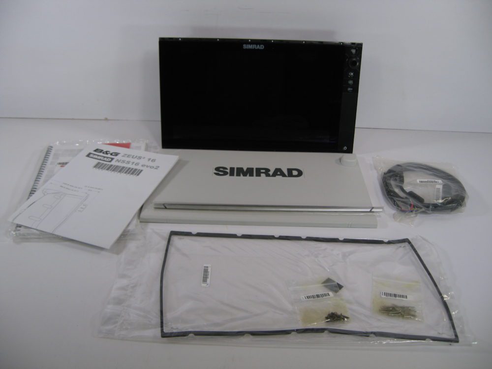 Simrad NSS16 Evo2 16" Touchscreen MFD Chartplotter - Max Marine Electronics