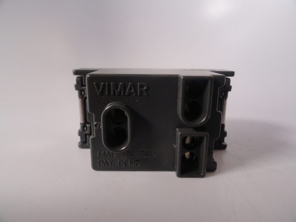 Vimar 16245 USA and Saudi Arabian Socket Outlet - Free US Shipping ...