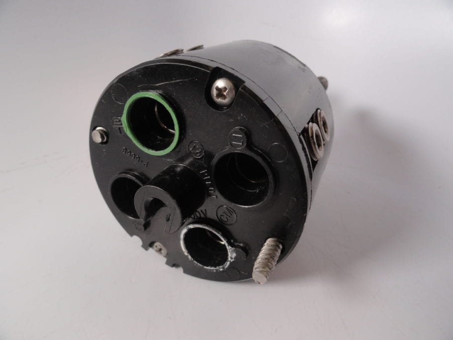 Hubbell M4100R12 Female Dockside Receptacle - Free US Shipping - Max ...