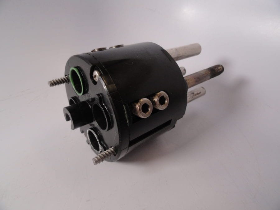 Hubbell M4100R12 Female Dockside Receptacle - Free US Shipping - Max ...