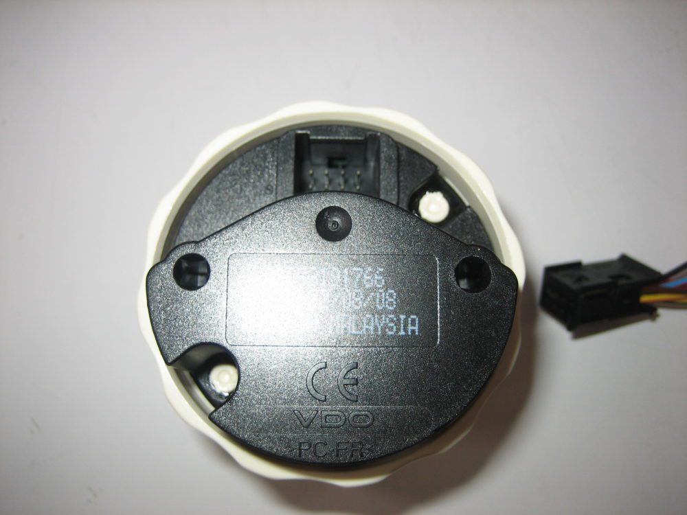 VDO Viewline Onyx A2C53191766 12v Boat Volt Voltmeter Instrument Gauge ...