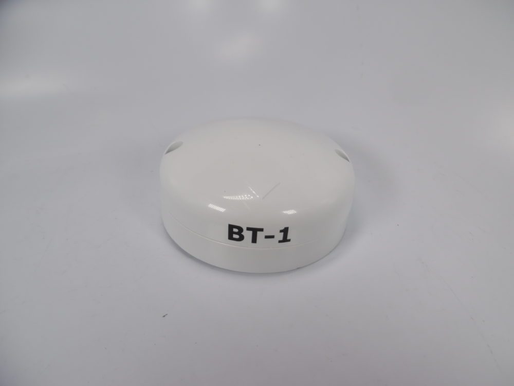 Simrad WR10 Wireless Autopilot Remote W/ BT1 Bluetooth Base - NEW OPEN ...