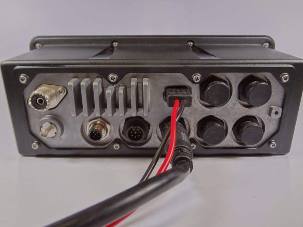 Icom IC-M605 VHF Marine Submersible Two-Way Radio Transceiver Unit ...