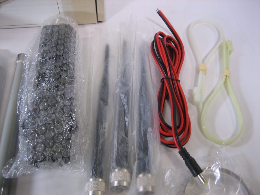 LocoMarine Yacht Router *NEW OPEN BOX* Micro 4G Booster Complete - Max ...