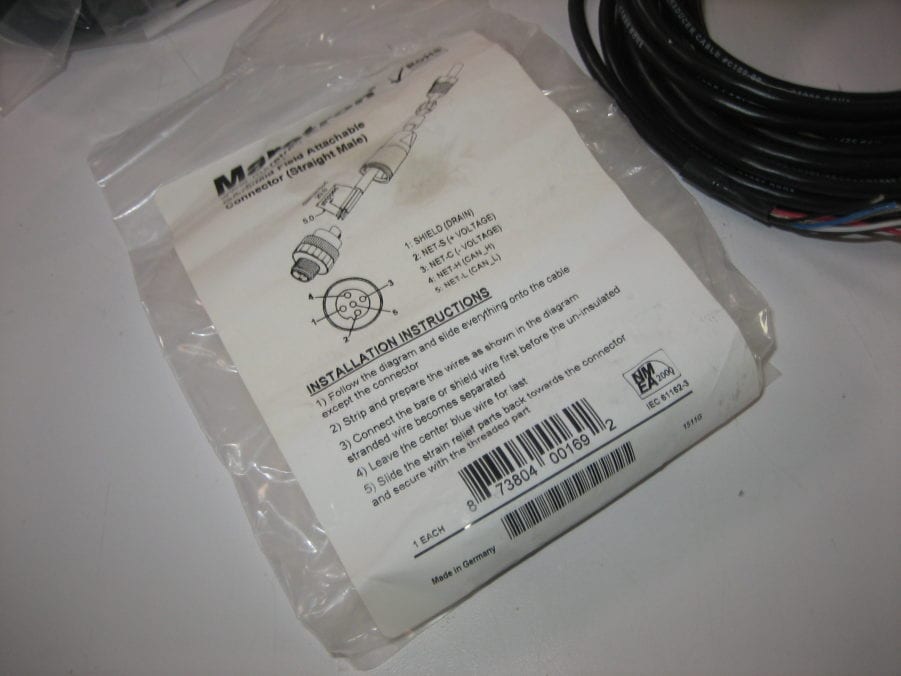 Airmar DST800 NMEA2000 Thru Hull Depth/Speed/Temp Transducer ...