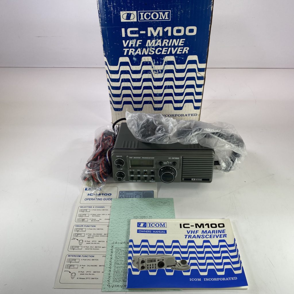 Icom IC-M100 Marine VHF Radio Transceiver Unit w/ Bracket NEW OLD STOCK ...