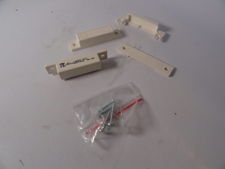 GE Interlogix 1085T-N Screw Mount Terminal Contact (QTY 3) - Max Marine ...