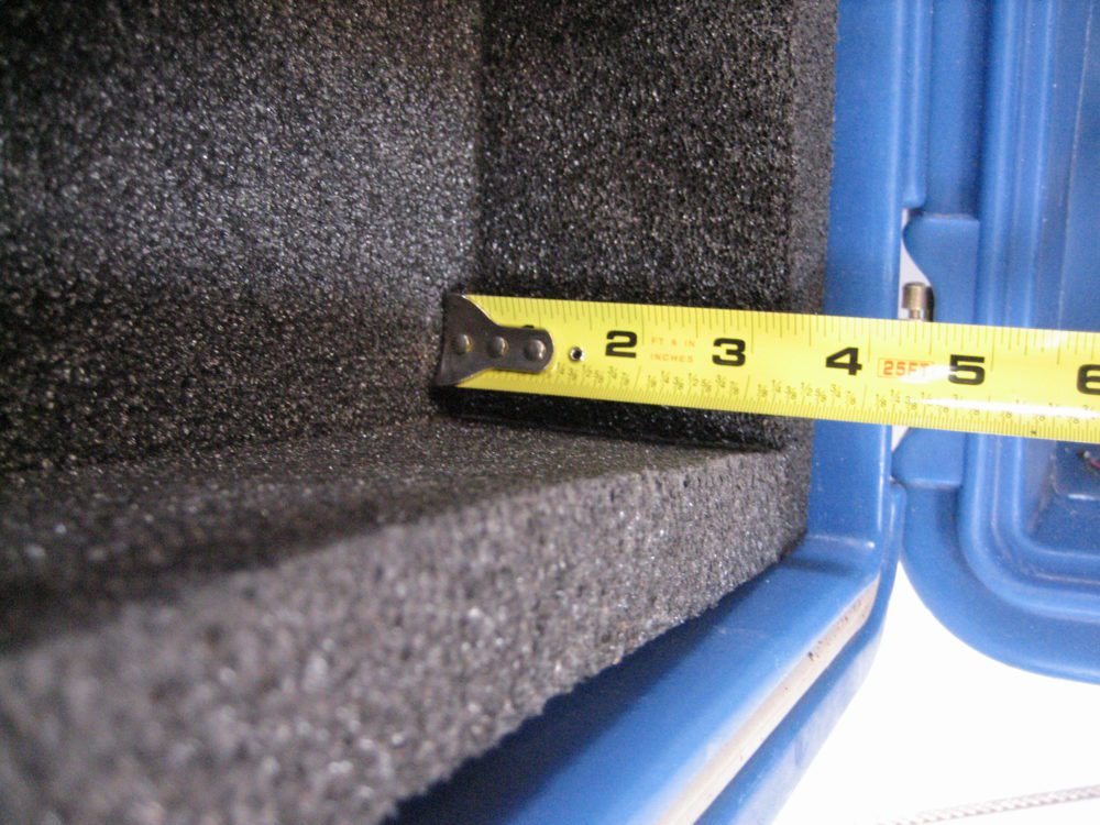 Hardigg 22"L x 21"W x 10"H Rolling Blue Hard Case - USED - Max Marine ...