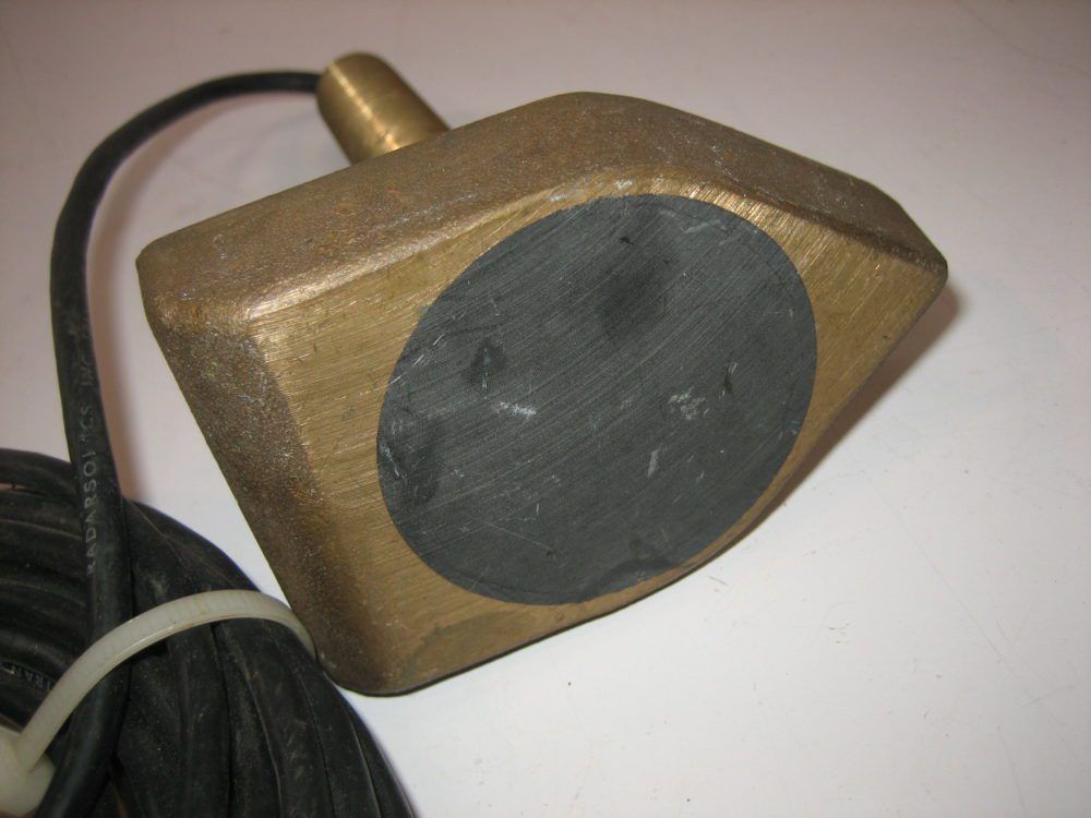 Radarsonics 201 50/200 kHz 600w Thru-Hull Bronze Transducer *Never ...