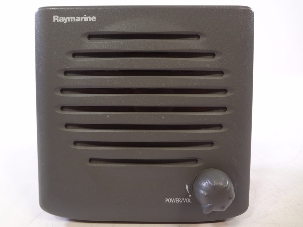 Raymarine RAY240E Active Marine VHF Speaker E42001 ~ Good Working Cond ...
