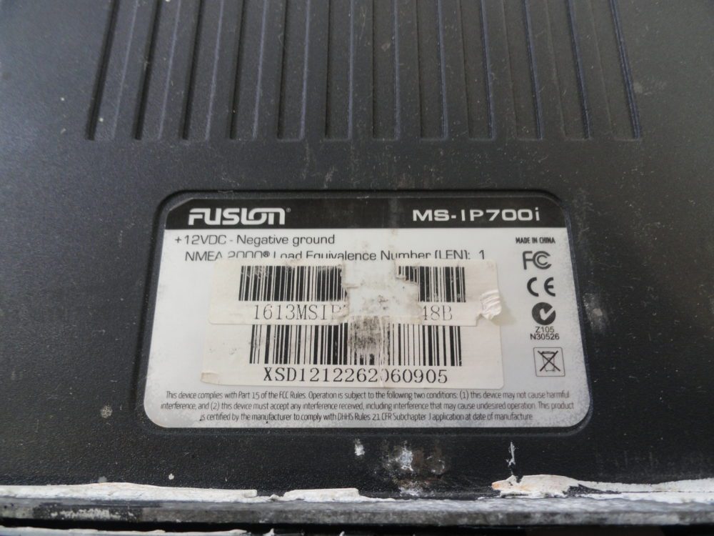 Fusion MS-IP700i True-Marine Entertainment System for iPod - Max Marine ...