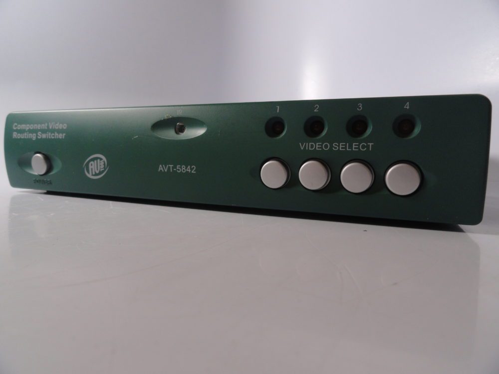 AV-Tool AVT-5842 Component Video Routing Switcher - Max Marine Electronics