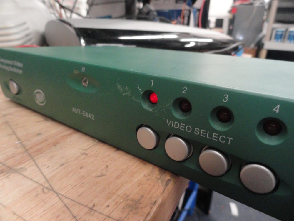 AV-Tool AVT-5842 Component Video Routing Switcher - Max Marine Electronics