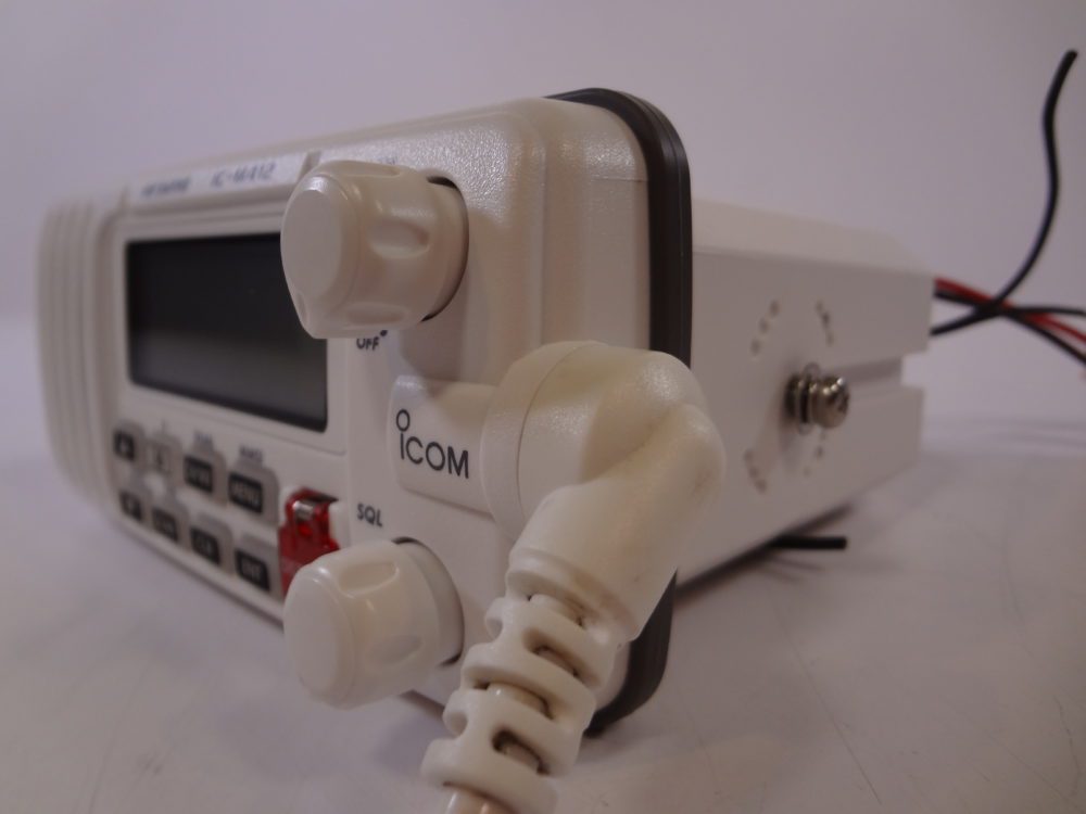 Icom IC-M412 Submersible VHF Marine Radio Transceiver Unit w/ HM-164SW ...