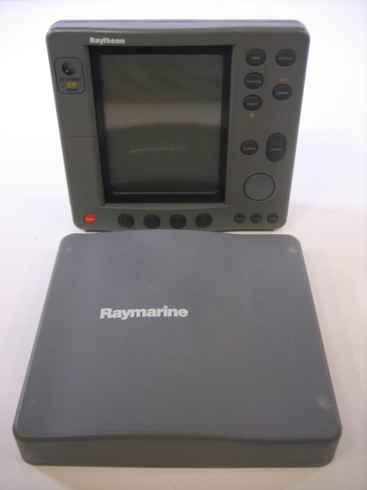 Raytheon Pathfinder SL70 Radar- Tested Good Condition - Max Marine ...