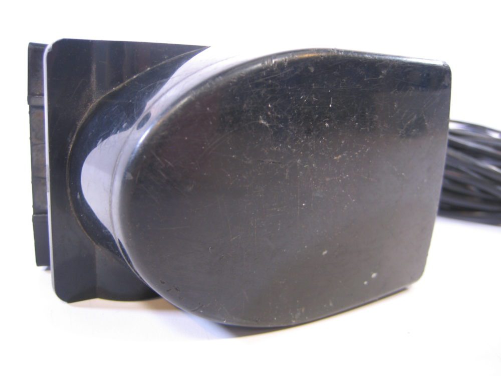 Garmin 010-10272-00 TRANSOM MOUNT DEPTH / TEMPERATURE TRANSDUCER 50/200 ...