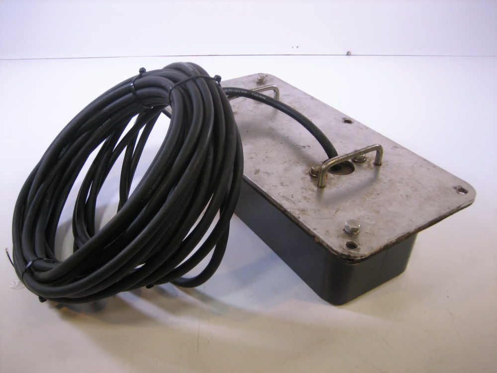 Airmar CA50/200-R199 2kw 50/200 Dual Line Non-Diplexed In-Hull ...