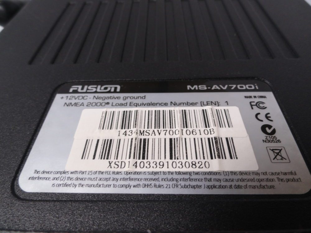 Fusion MS-AV700i AM/FM VHF DVD/CD Sirius XM Radio NMEA 2000 - Max ...