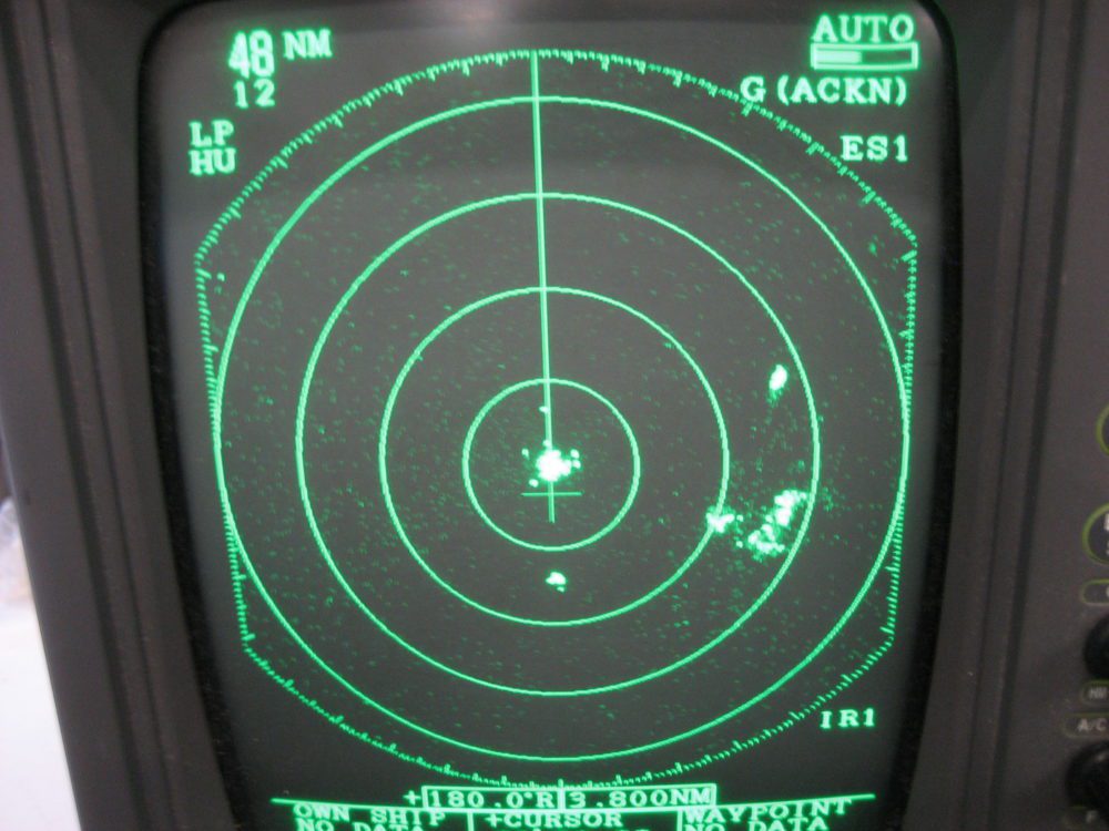 FURUNO 1942MK2 6kw Open Array Radar CRT System - 64 Mile - 90 Days Warr ...