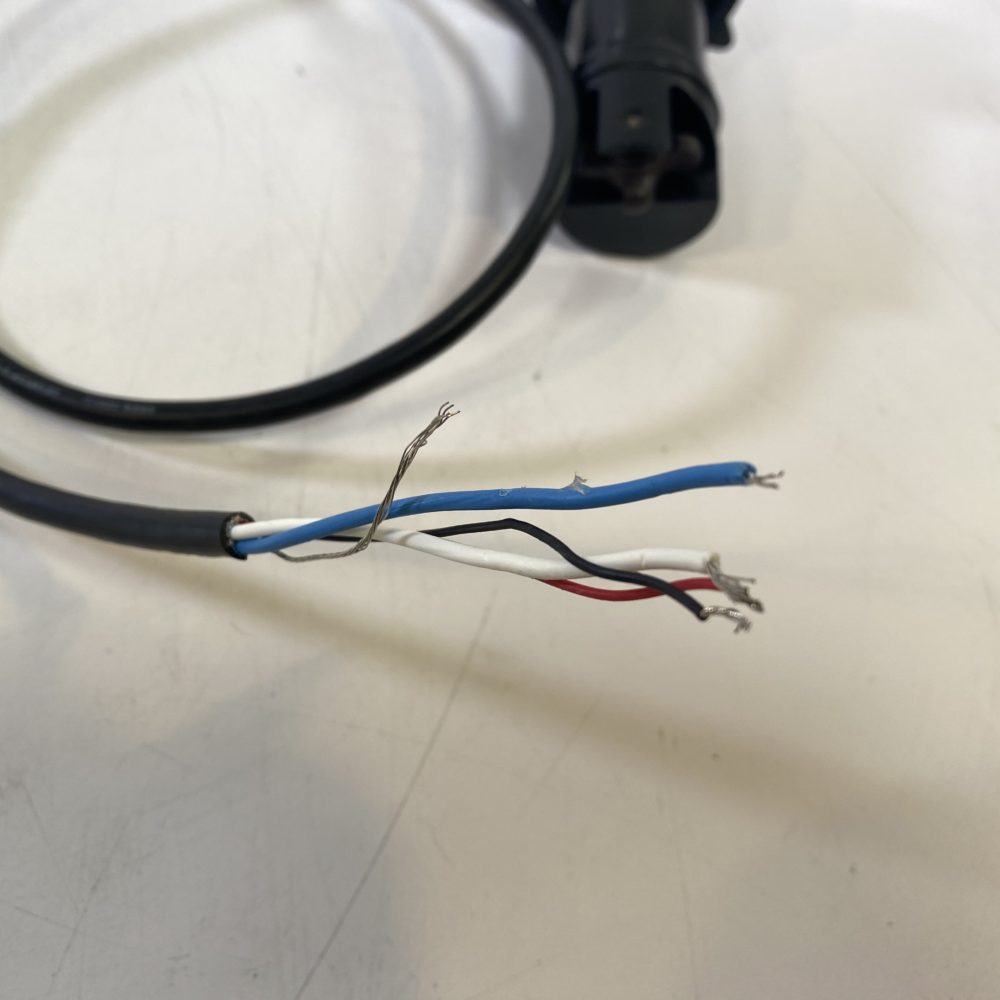 Airmar DST800 NMEA 0183 Smart Transducer Depth Speed Temp 235kHz - Max ...