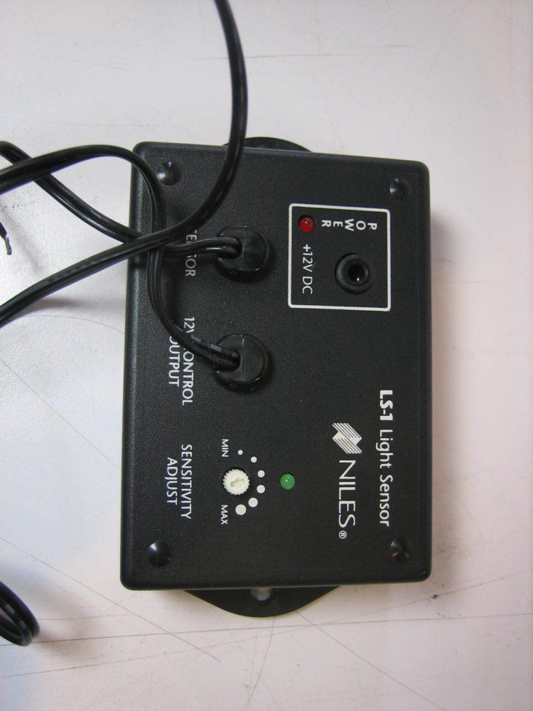 Niles LS-1 Light sensor - Used / Working - Max Marine Electronics