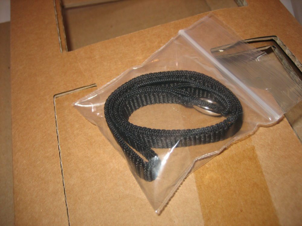 Simrad AXIS 50 Handheld GMDSS VHF Radio **CORE & ANTENNA ONLY** - Max ...