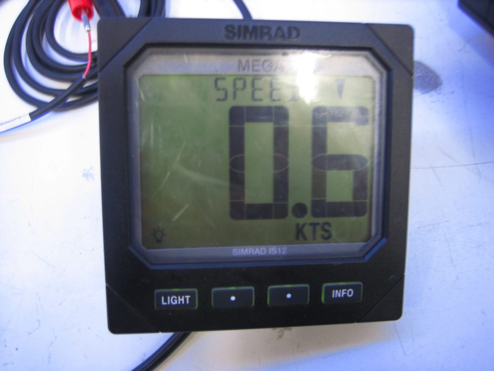 Simrad IS12 / E04156 / Mega Display / Great Condition! - Max Marine ...