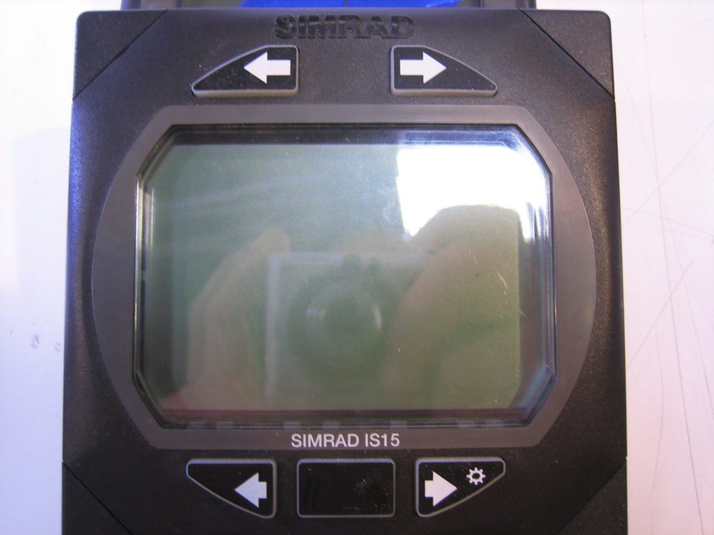 Simrad IS15 Multi Display - Tested With 90 DAY WARRANTY - Max Marine ...