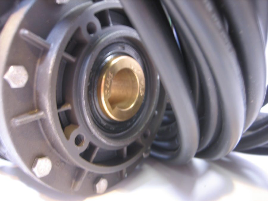 Lewmar V4 Winch Windlass 2000W 24V Gypsy-Only - Rope/Chain - NEW ...