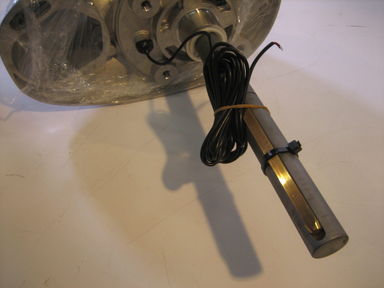 Lewmar V4 Winch Windlass 2000W 24V Gypsy-Only - Rope/Chain - NEW ...