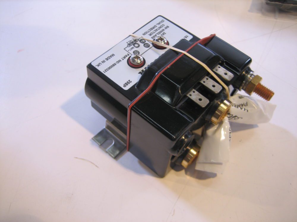 Lewmar V4 Winch Windlass 2000W 24V Gypsy-Only - Rope/Chain - NEW ...